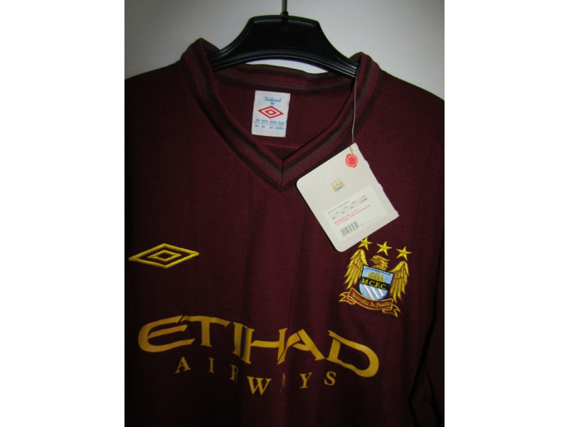 Manchester City Umbro nov fudbalski dres XL 2012-13