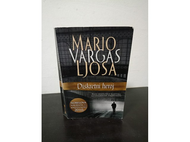 Diskretni heroj - Mario Vargas Ljosa