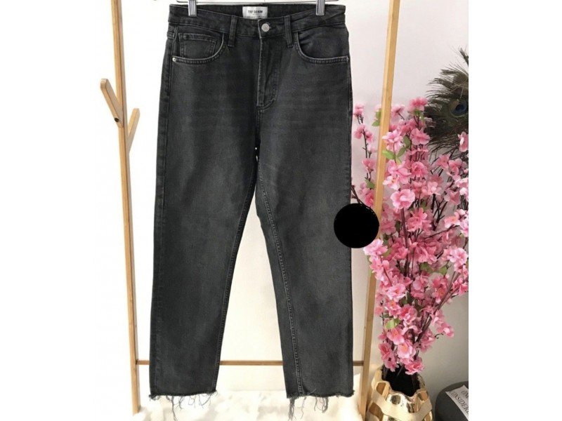 PRAZNICNO SNIZENJE *Denim straight raw ivice *