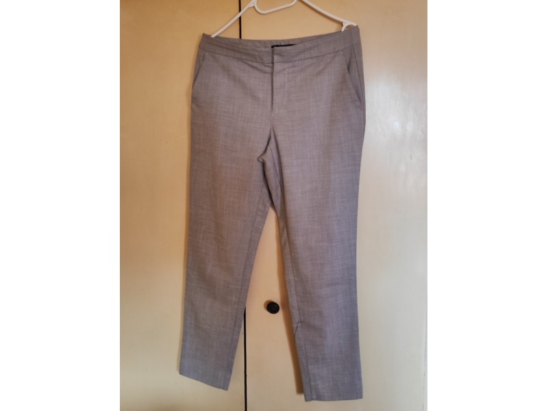 Zara basic pantalone 36