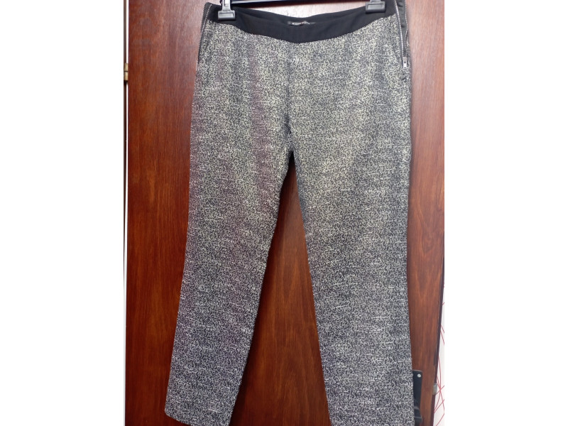 *MAISON SCOTCH* vrhunske pantalone , vel 40