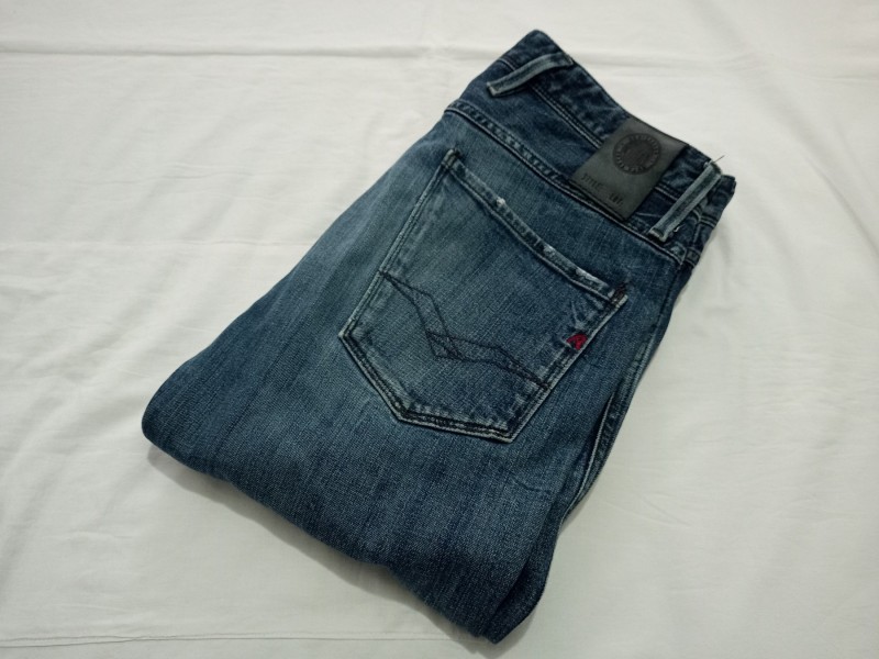 Replay "Anbass" - Slim Fit Jeans