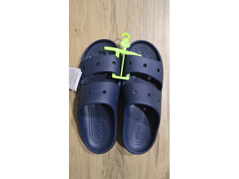 CROCS PAPUCE *NOVO*