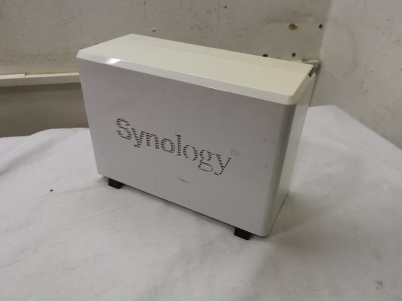 Synology DS212j NAS