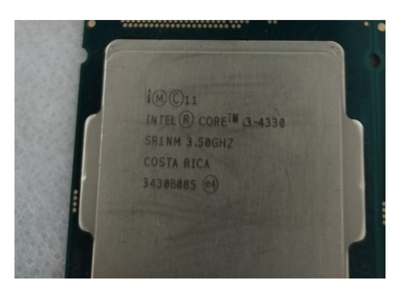 Intel Core i3-4330.