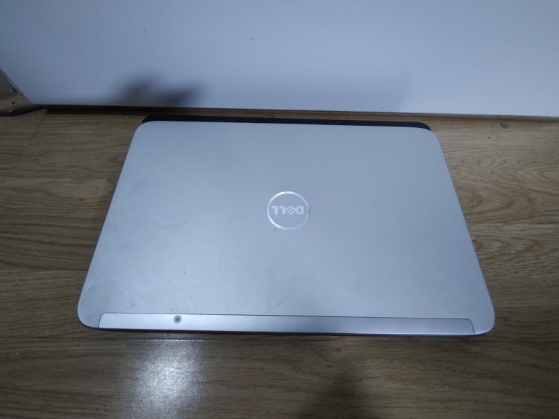 Dell XPS L502X#I5-2410M#ne pali ekran#fan max