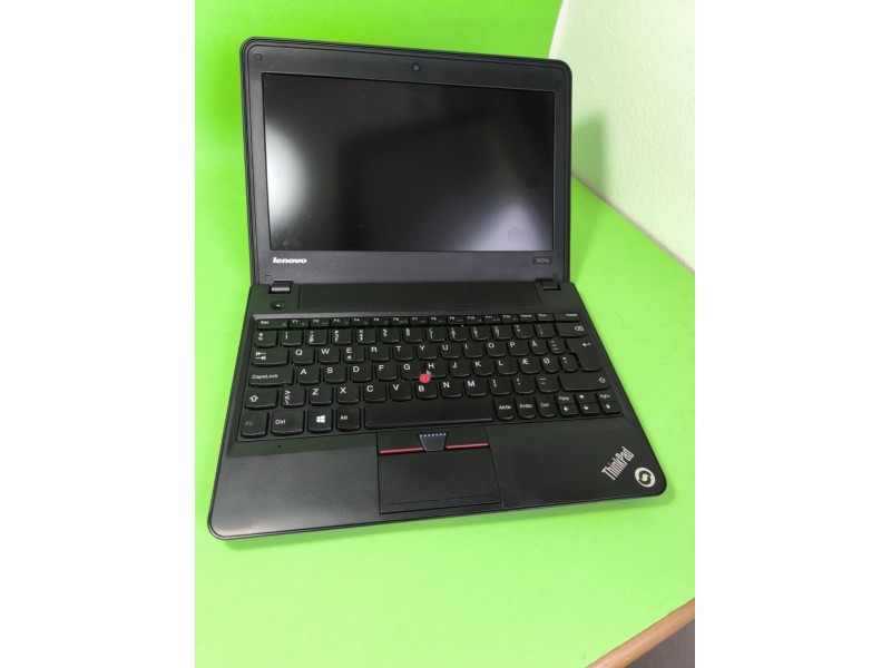 Laptop Lenovo X131E