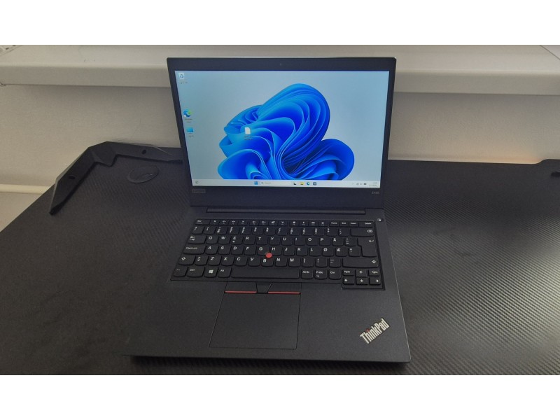 Lenovo ThinkPad E490,i3-8145U,8GB,240GB ssd