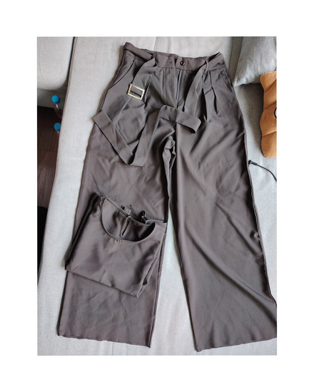 Komplet pantalone i bluza