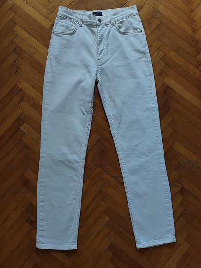 VRH Ivory off white Gant zenske farmerke w27
