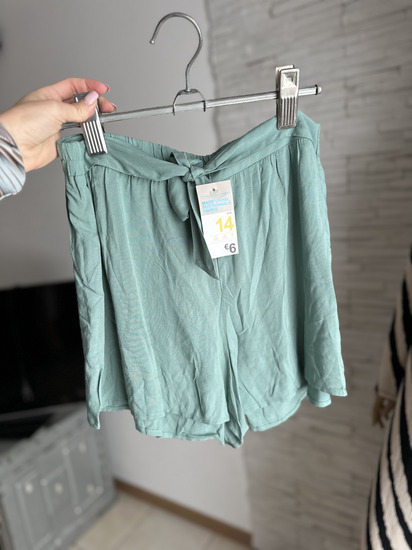 Sorts primark NOVO