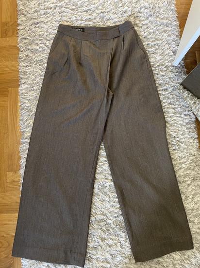 Pull&bear pantalone NOVO