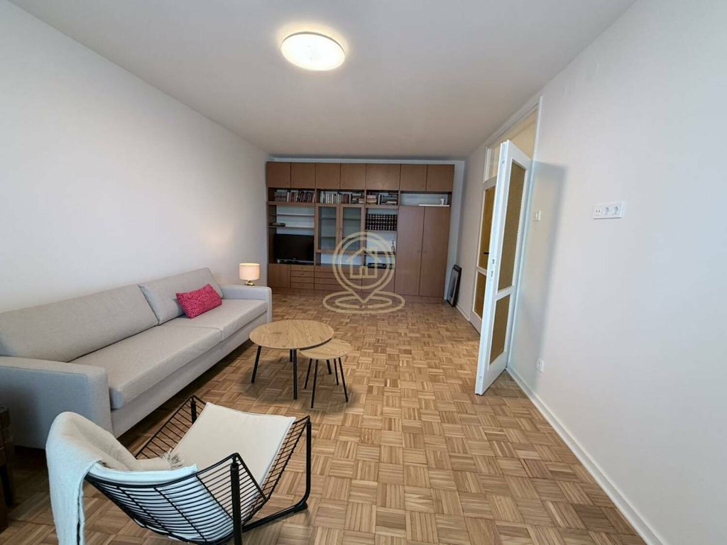 Cetvorosoban stan, Beograd - Blok 61 | Izdavanje · 76m² · 850€