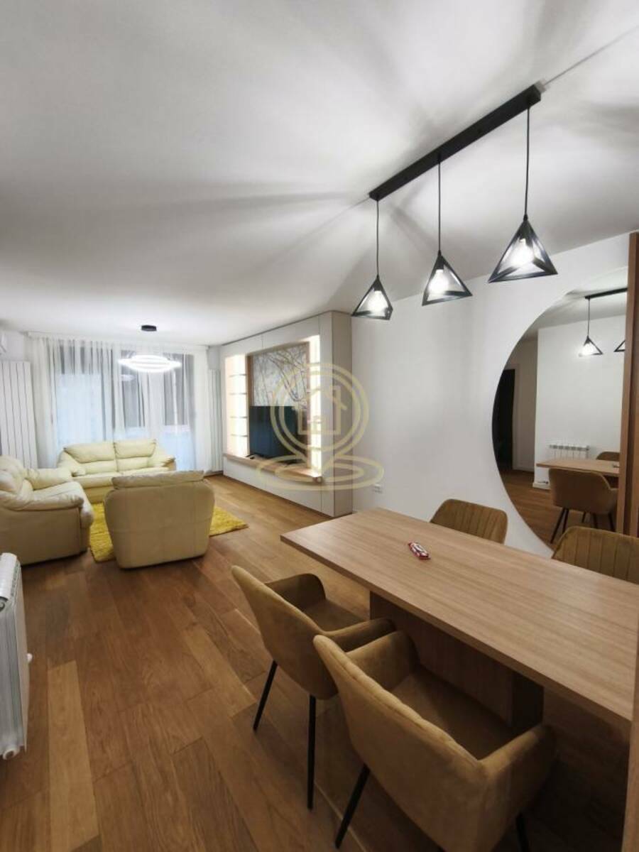 Trosoban stan, Beograd - Južni bulevar | Izdavanje · 65m² · 1.300€