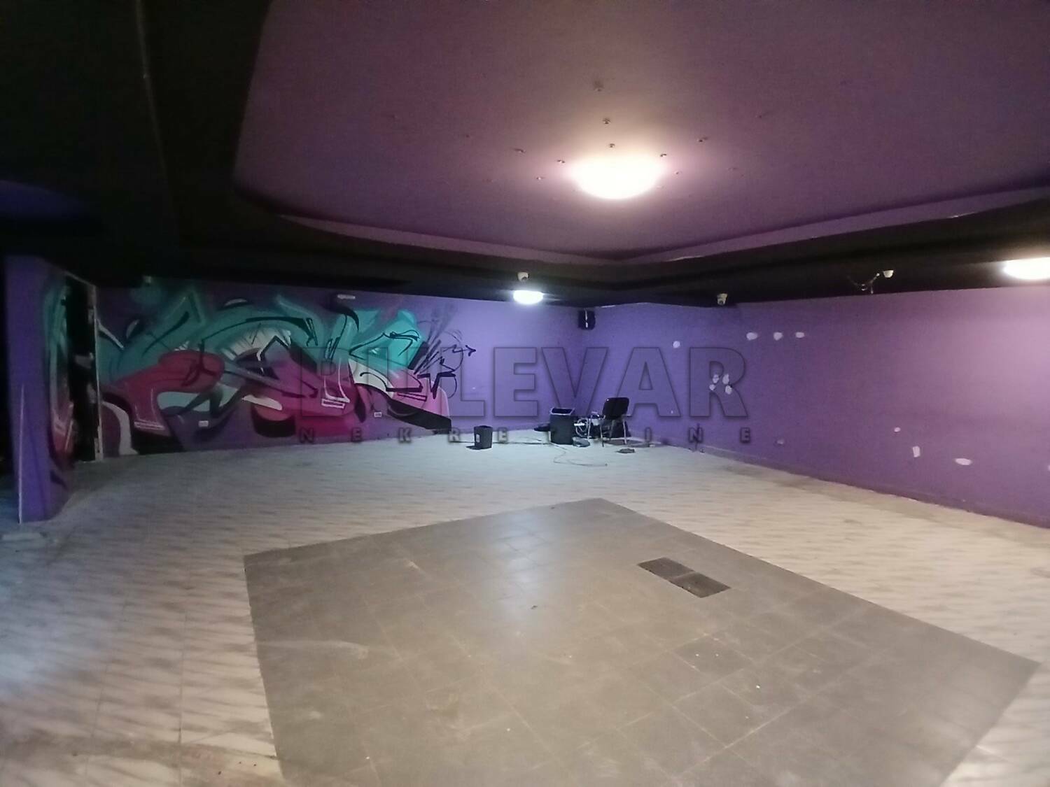 Poslovni prostor / Lokal, Niš - Centar | Izdavanje · 149m² · 800€