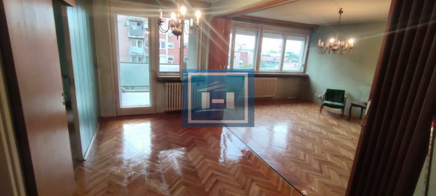 Trosoban stan, Jagodina | Prodaja · 80m² · 95.000€