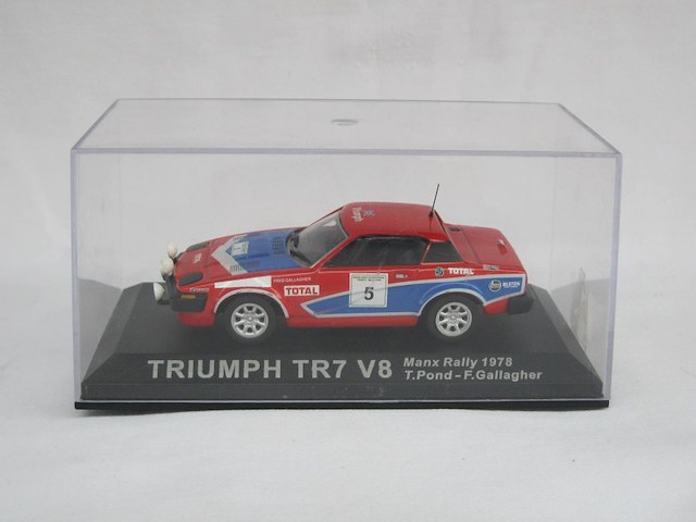 1:43 altaya triumph TR7 V8