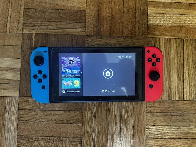 NINTENDO SWITCH