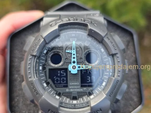 Casio G-Shock GA-100C – odlično stanje, nova baterija