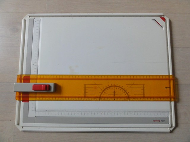 ROTRING Rapid - A3 tabla za tehničko crtanje (naprsla)