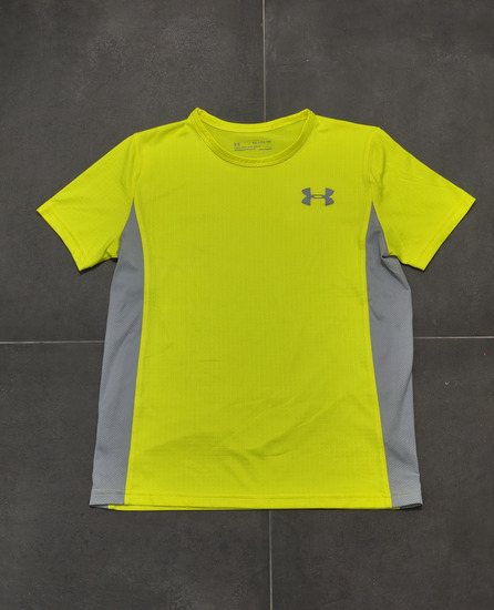 UNDERARMOUR MAJICA