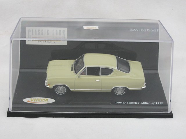 1:43 vitesse opel kadett B