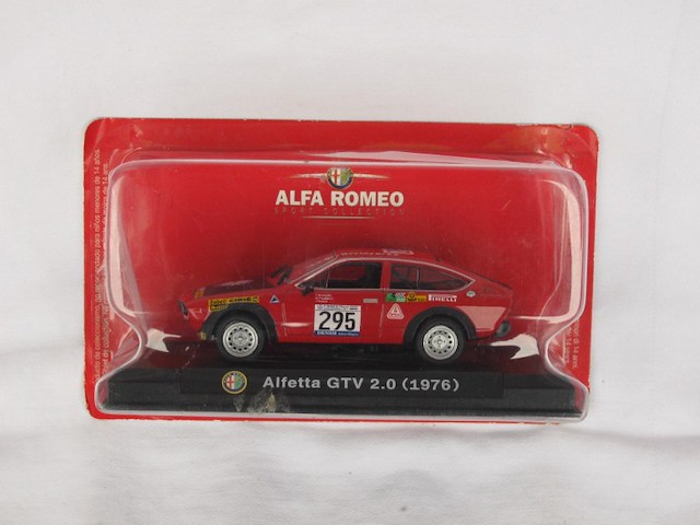 1:43 metro alfa romeo alfetta GTV