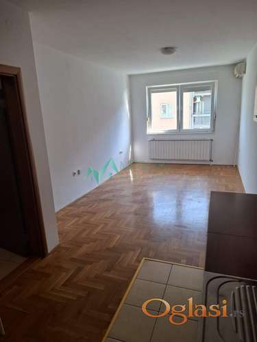 Jednosoban stan, 26 m² – Bulevar Evrope, Novi Sad