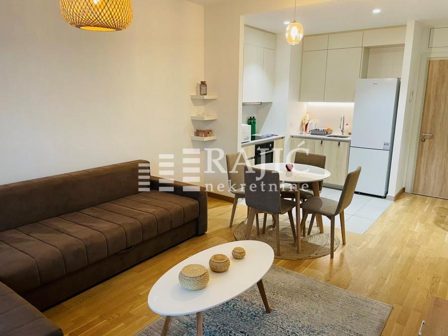 Bg na vodi(Vista)57m2,2.0-nov, pogled na reku #4479
1.100 €