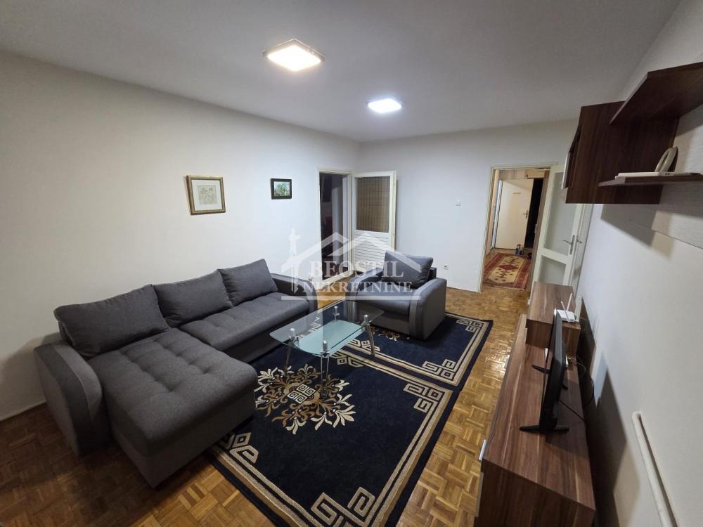 Novi Beograd - Blok 70A - 1.0 ID#24955
500 €