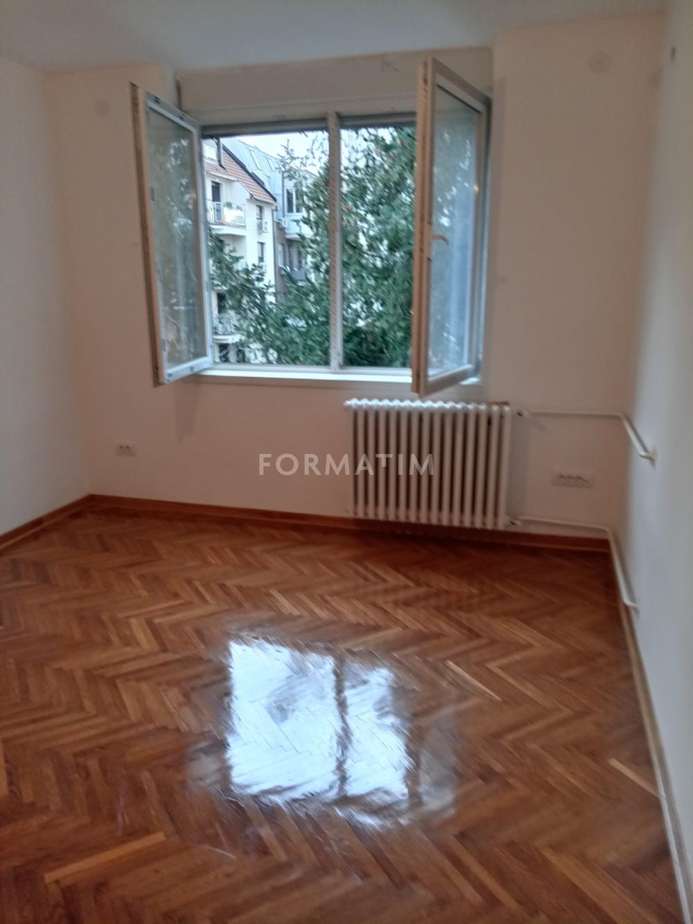 Renoviran, 2.5, kod Hrama ID#2805
310.000 €