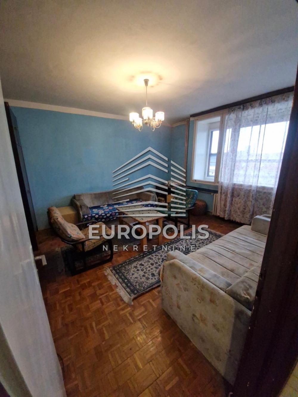 Stan u centru, Savski venac, Karadjordjeva ulica ID#9267
164.000 €