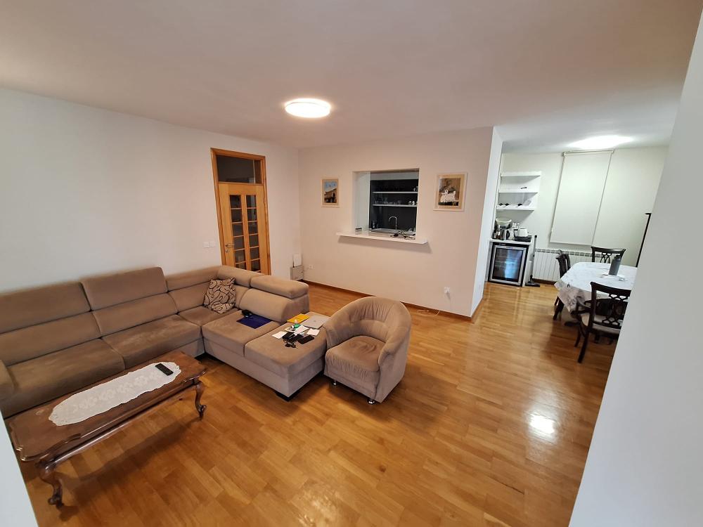 Banovo brdo – Petra Martinovića, 5.0 stan
480.000 €