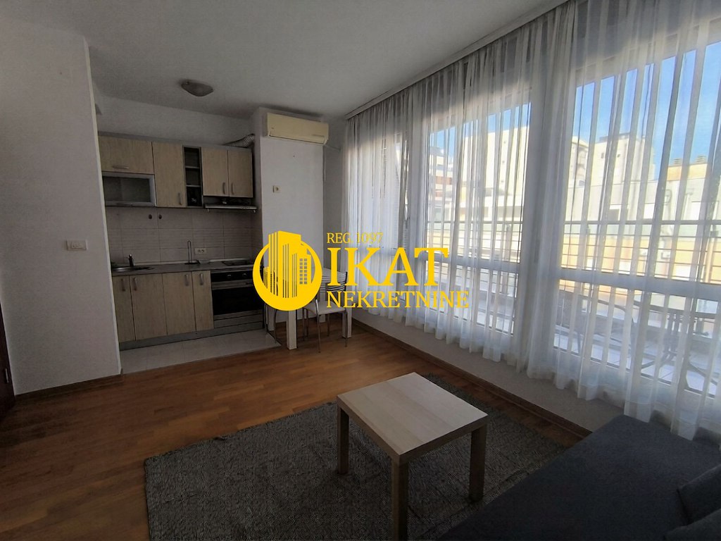 Zvezdara, Alpha City, odlična garsonjera 35m2 ID#5030
126.000 €