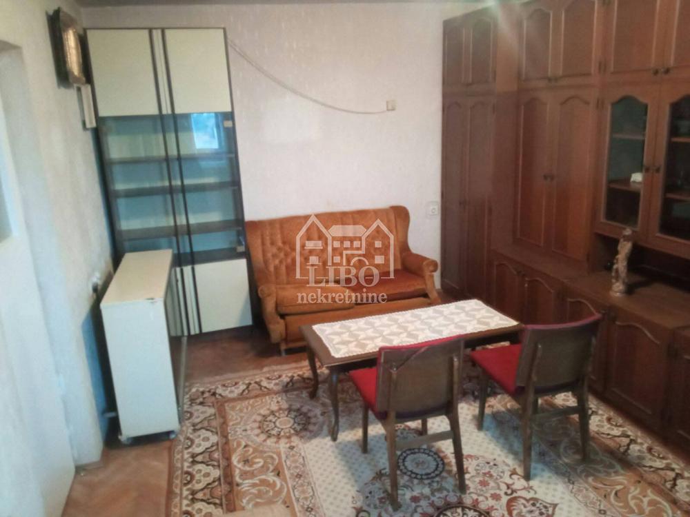 Dvosoban stan P=52m2 kod gradske bolnice ID#2425
87.000 €