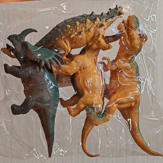 Gumeni dinosaurusi 4 komada 823417