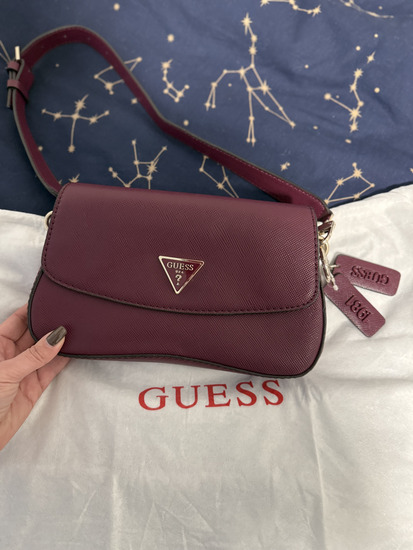 Guess torba Rezervisana