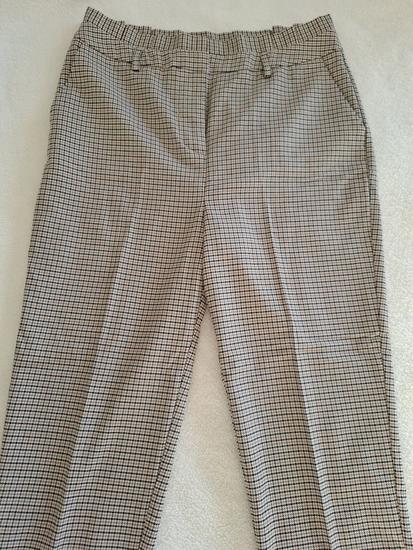Zenske pantalone 38