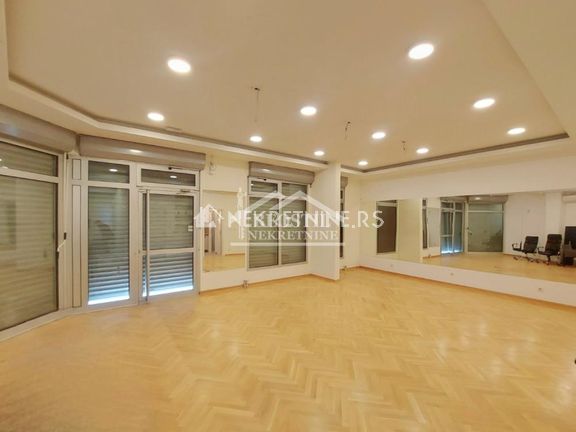 Odlična investicija u centru grada - 55m2+45m2 ID#23943