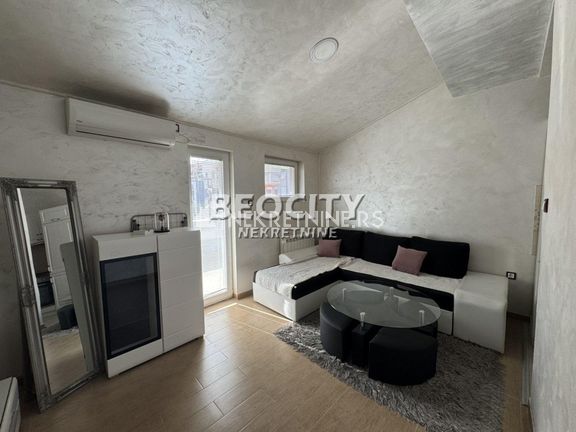 Novi Sad, Centar, Vase Pelagića, 1.5, 37m2, 400EUR