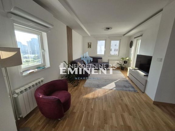 Novi Beograd, Blok 72, Dr Ivana Ribara, 4.0, 95m2, 1000 EUR