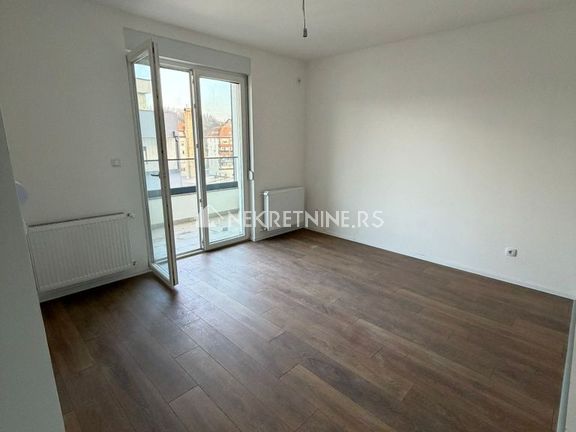 Vuka Karadžića 32, Loznica, Centar, 2.0 dvosoban, 44 m²