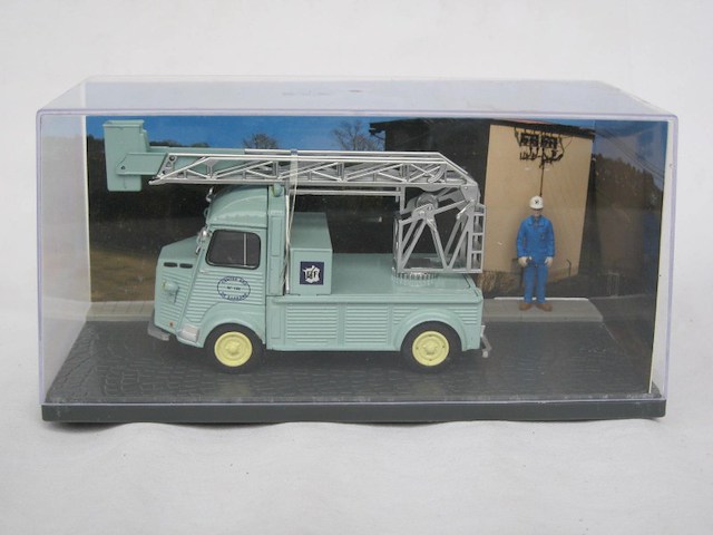 1:43 atlas citroen type HY 1500kg