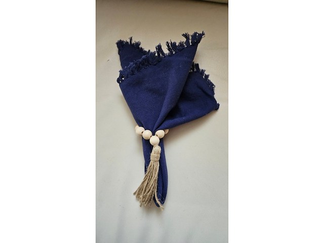 Hand Made Wooden Bead Napkin ring, novo