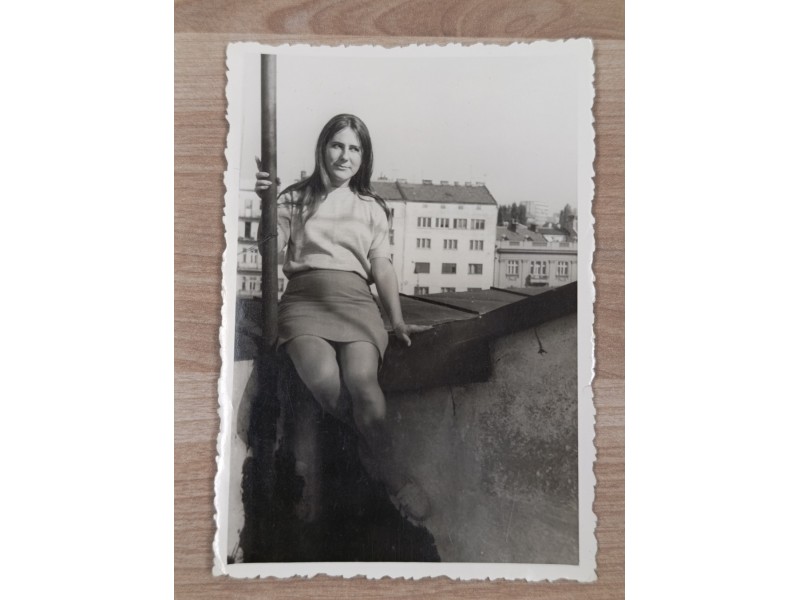 Vintage fotografija devojka