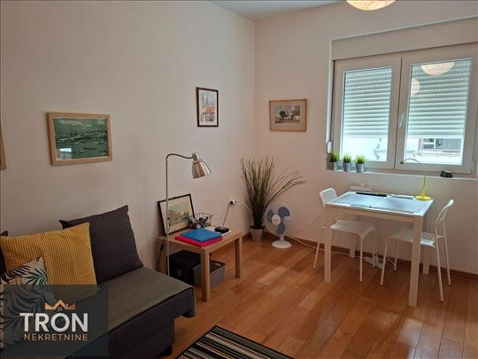 Garsonjera u strogom centru 29m²