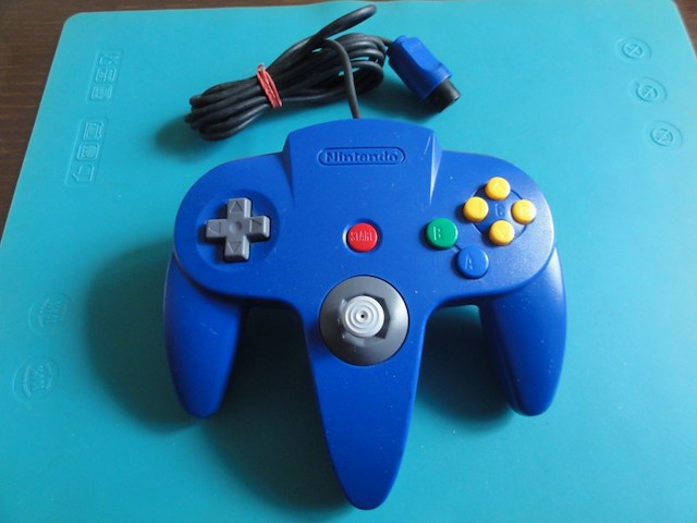 Nintendo N64 - original džojstik u plavoj boji
