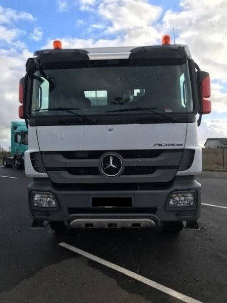 Mercedes-Benz Actros 3336 / crane / Two-way side tipper truck kiper