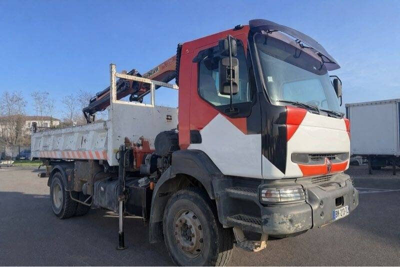 Renault Kerax / crane / Two-way side tipper truck kiper