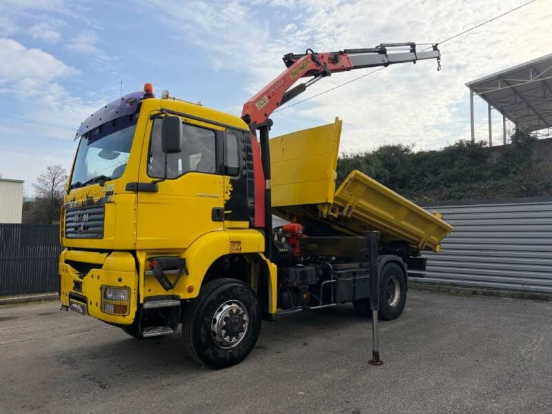 MAN TGA 18.390 / 4x4 / Forez-Bennes / crane / Two-way side tipper tr kiper